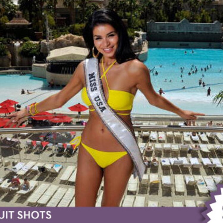 9 Hot Sexy Rima Fakih Bikini Pics