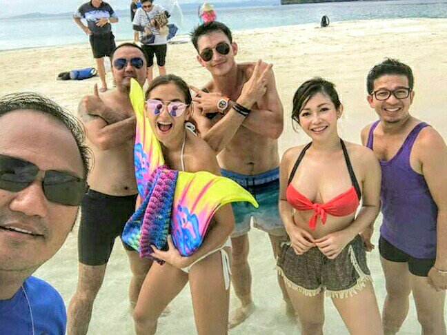 10 Hot Sexy Rinrin Marinka Bikini Pics