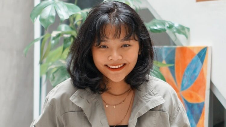 10 Hot Sexy Ririe Prameswari Bikini Pics