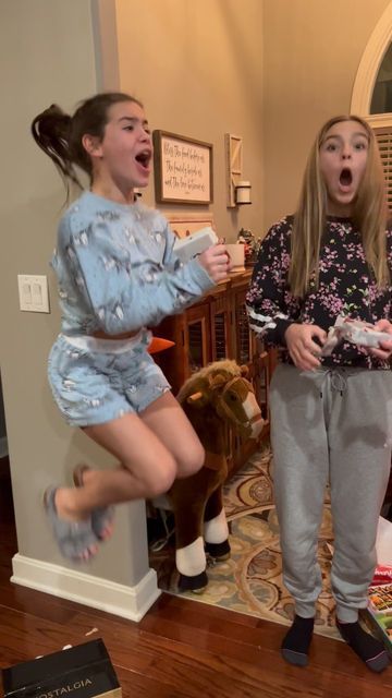 5 Hot Sexy Robin Whitsett Bikini Pics