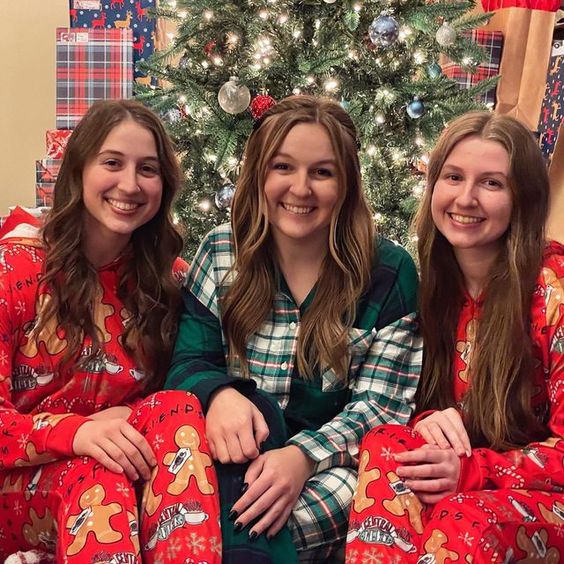 5 Hot Sexy Robin Whitsett Bikini Pics