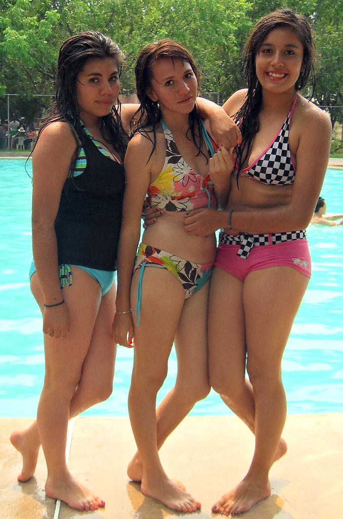 5 Hot Sexy Rocio Castillo Bikini Pics