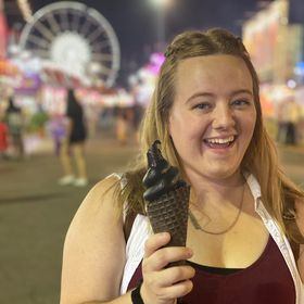 7 Hot Sexy Sabrina Simpson Bikini Pics