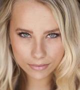 7 Hot Sexy Sadie Brook Bikini Pics