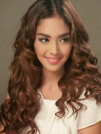 10 Hot Sexy Sahira Anjani Bikini Pics