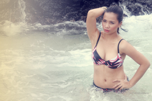 9 Hot Sexy Samar Blog Bikini Pics