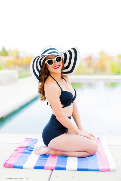 8 Hot Sexy Sarah Lane Bikini Pics