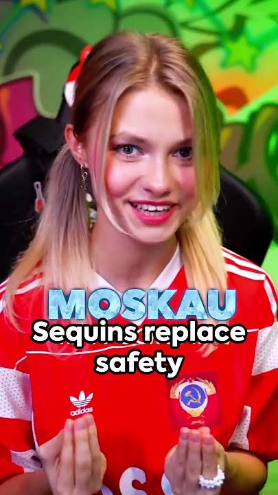 7 Hot Sexy Sasha Kvashenaya Bikini Pics