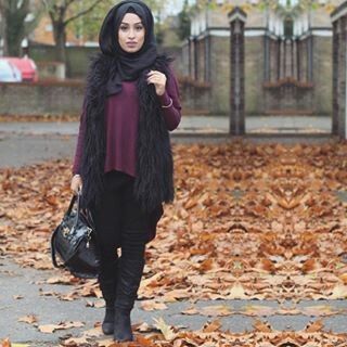 5 Hot Sexy Sebina Hussain Bikini Pics