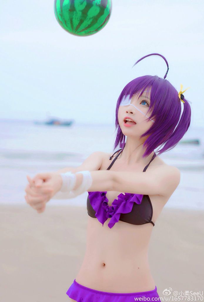 5 Hot Sexy SeeU Bikini Pics