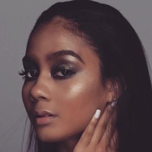 10 Hot Sexy Selangie Arlene Henriquez Bikini Pics