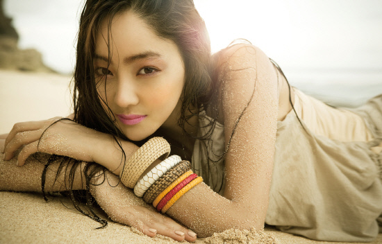 9 Hot Sexy Seo Hyo-rim Bikini Pics