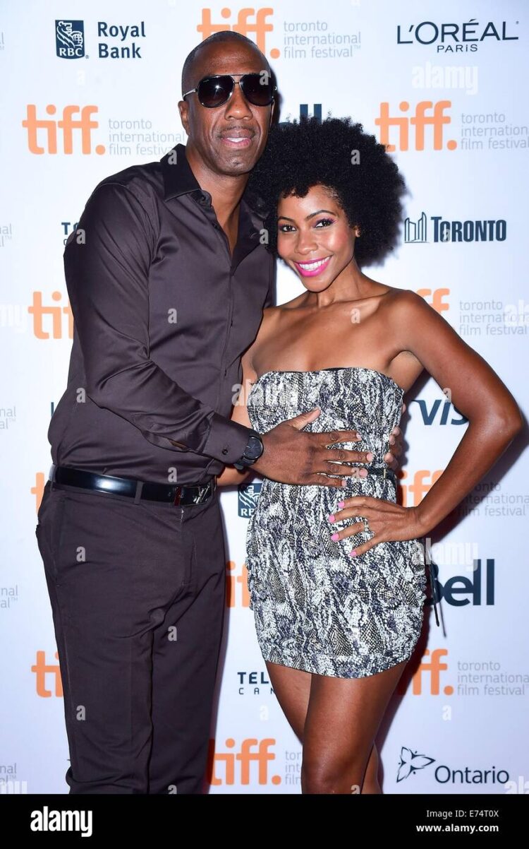 10 Hot Sexy Shahidah Omar Bikini Pics