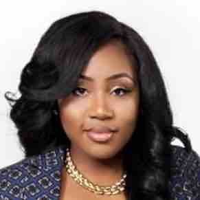 4 Hot Sexy Shanda Shepherd Bikini Pics