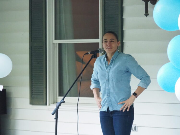 9 Hot Sexy Sharice Davids Bikini Pics