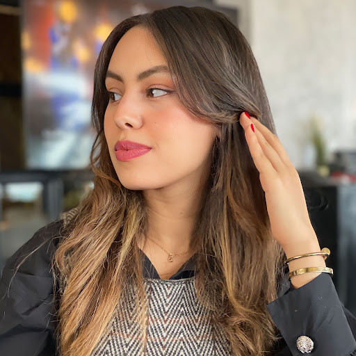 8 Hot Sexy Shaymaa Sulaiman Bikini Pics