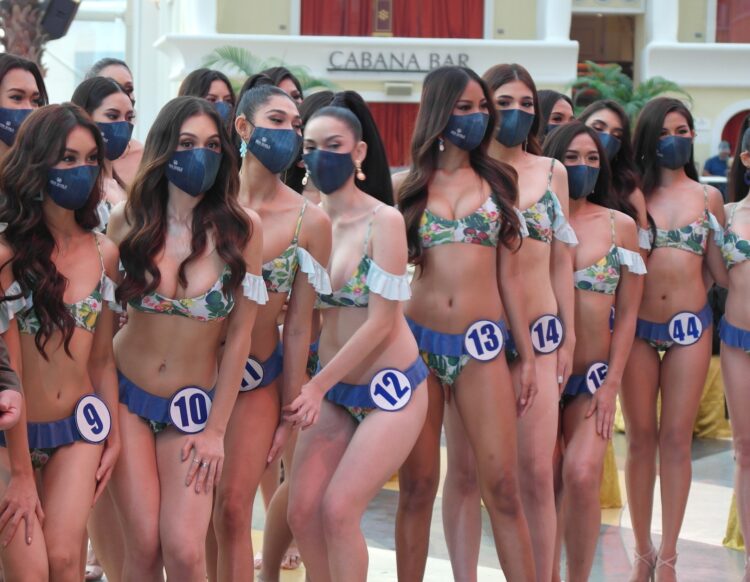 3 Hot Sexy Sophia Mercado Bikini Pics