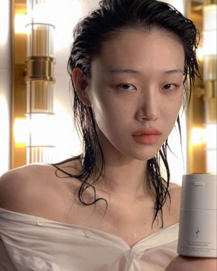 10 Hot Sexy Sora Choi Bikini Pics