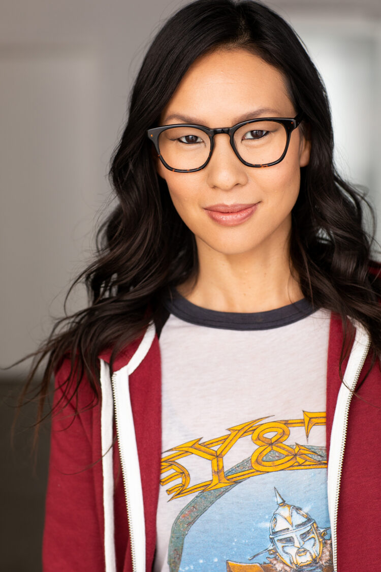 6 Hot Sexy Sue Ann Pien Bikini Pics