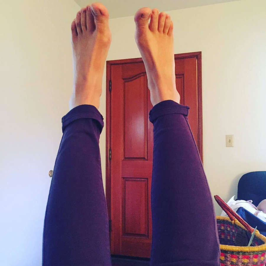 Cassidy Freeman Feet