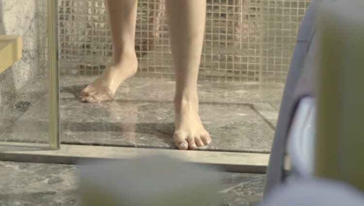 Cheng Fei Feet