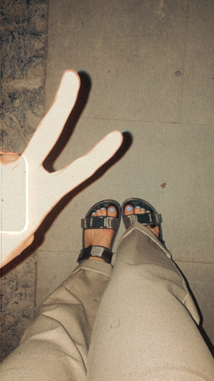Clara Galle Feet