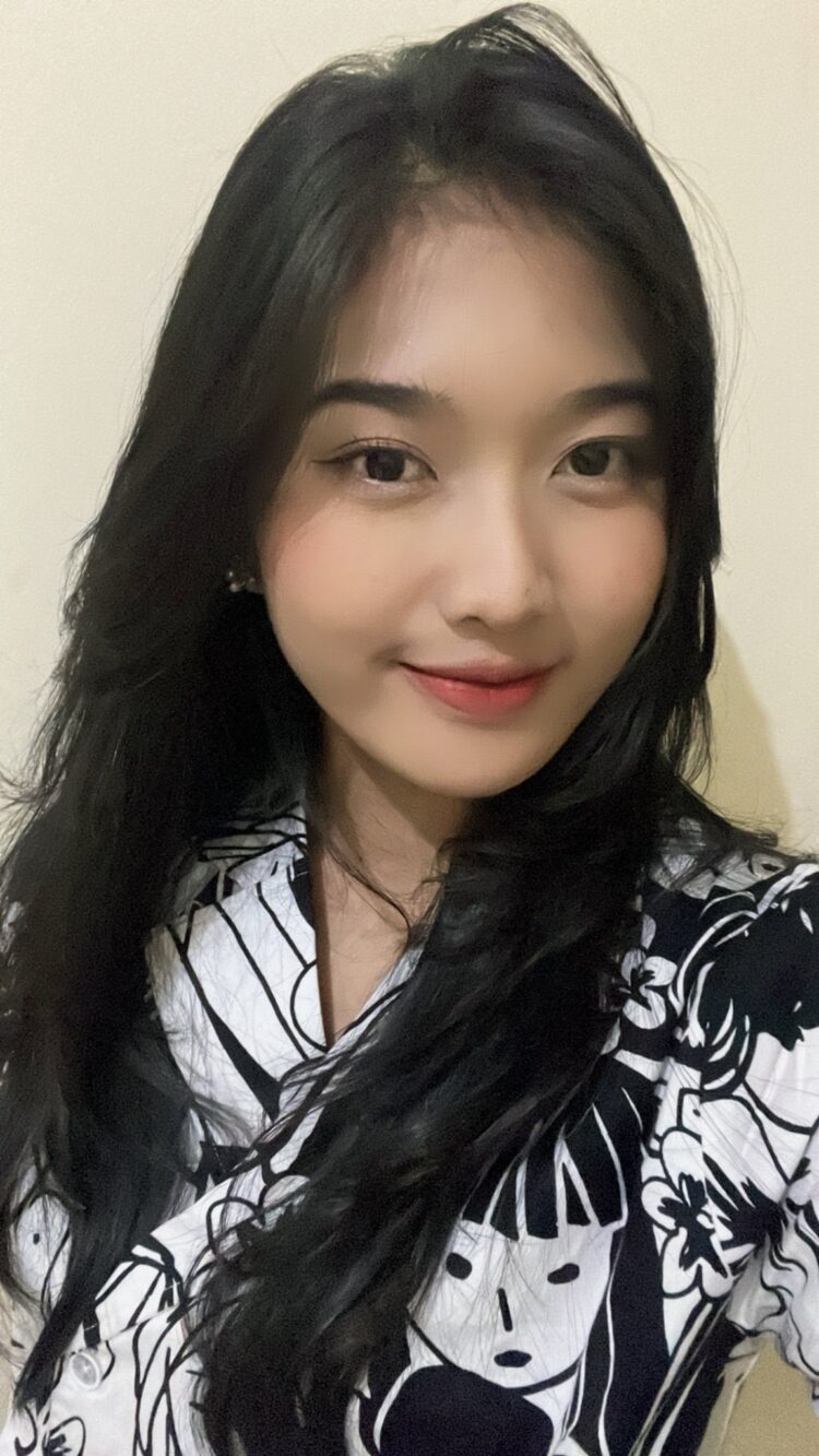 Cornelia Syafa Vanisa Feet