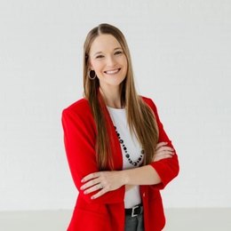 Courtney Harrell Feet