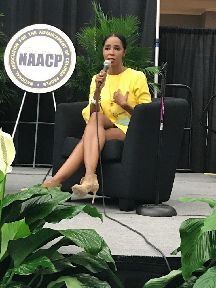 Courtney Rhodes Feet