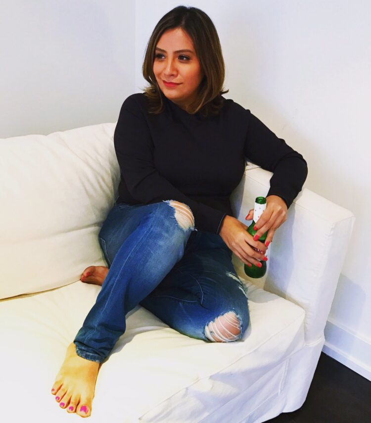 Cristela Alonzo Feet