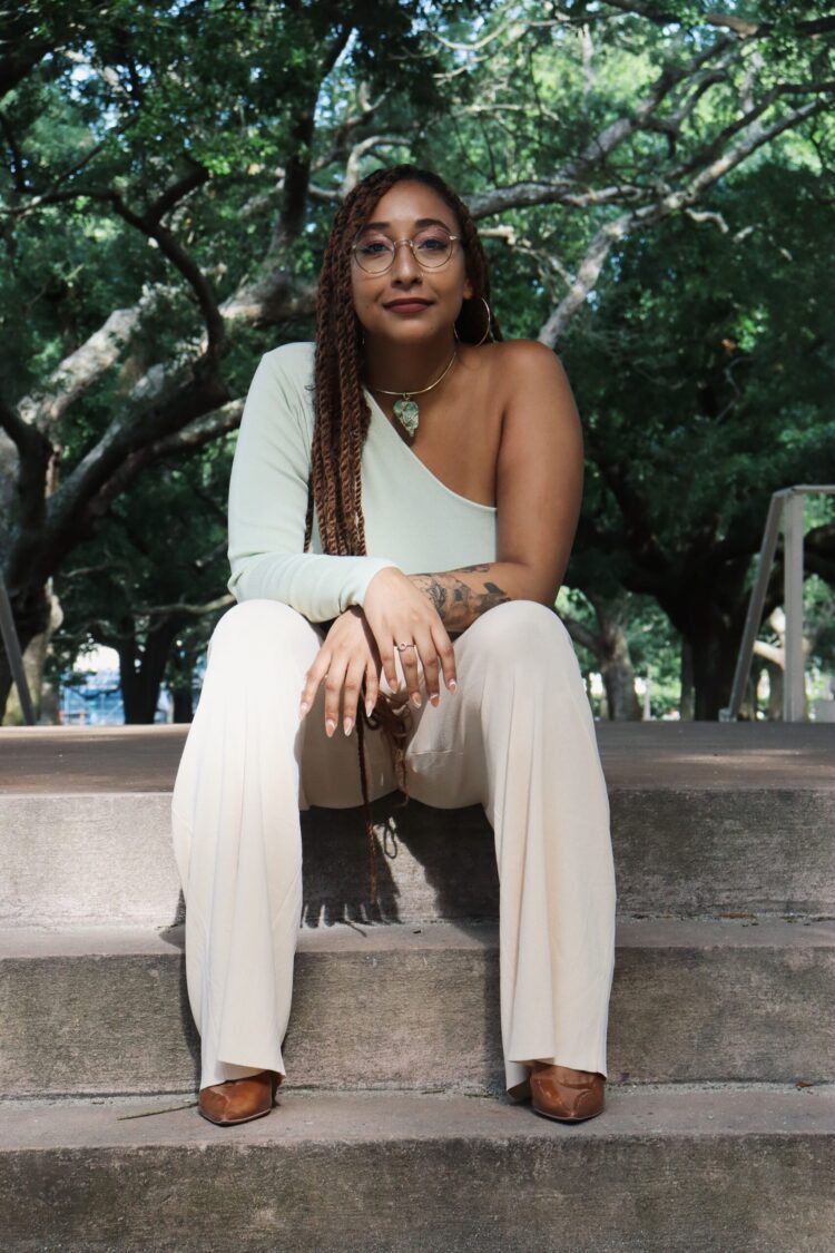 Danielle Williams Feet