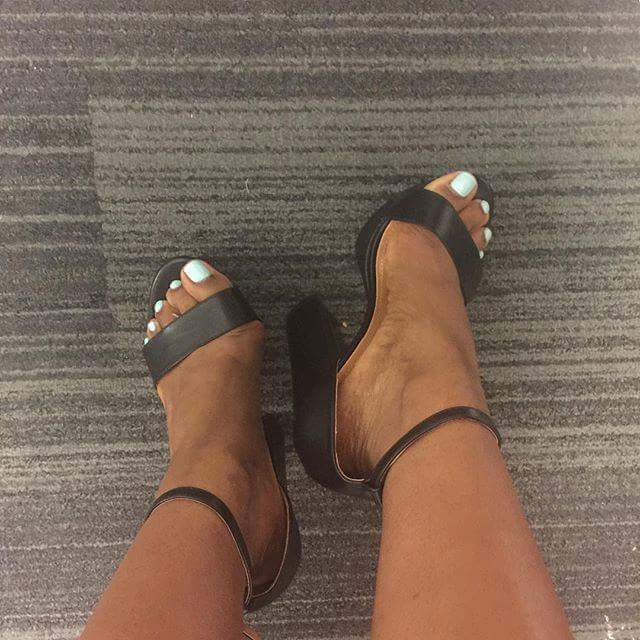 Daphne Reid Feet