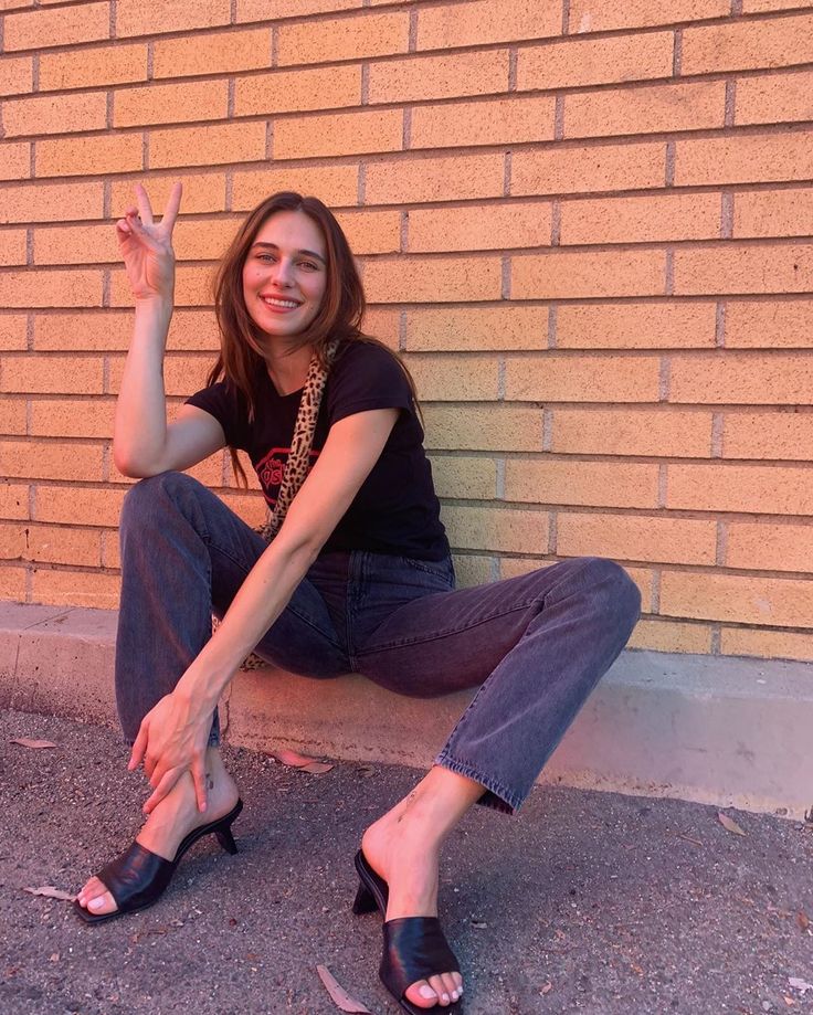 Devon Lee Carlson Feet