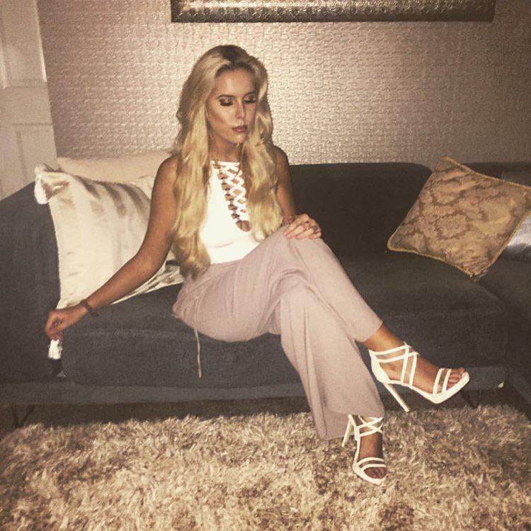 Eve Shannon Feet