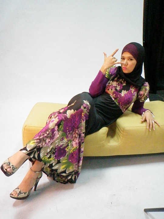 Feeya Iskandar Feet