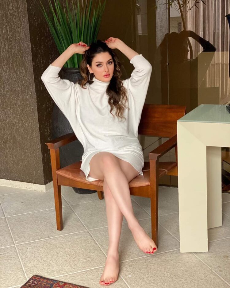 Haneen Hamandosh Feet