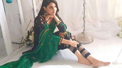 Hina Altaf Khan Feet