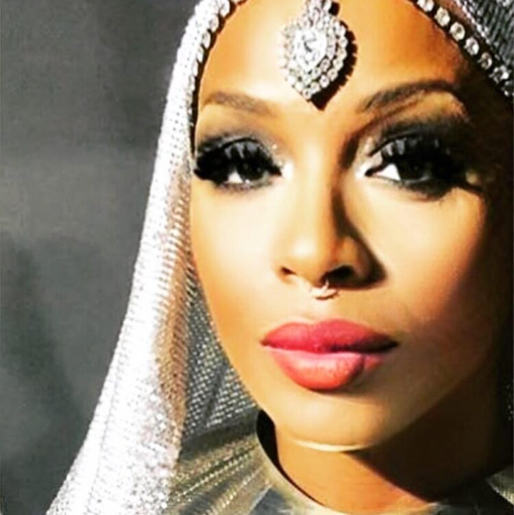 Janice Robinson Feet