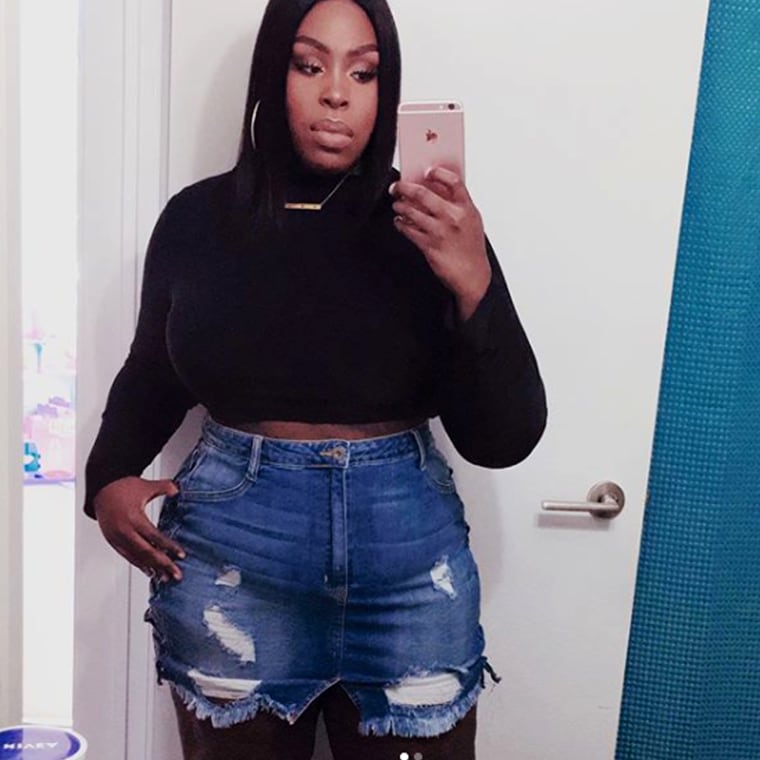 Janielle Wright Feet