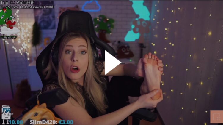 Jen Nyan Feet