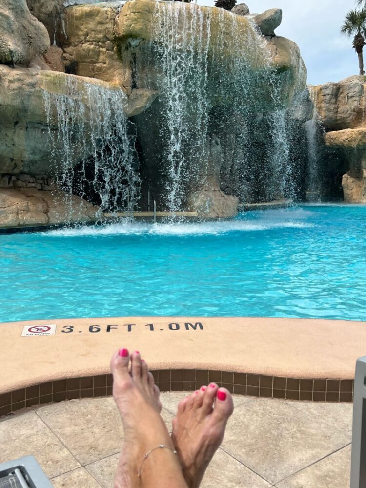 Jennifer Howard Feet