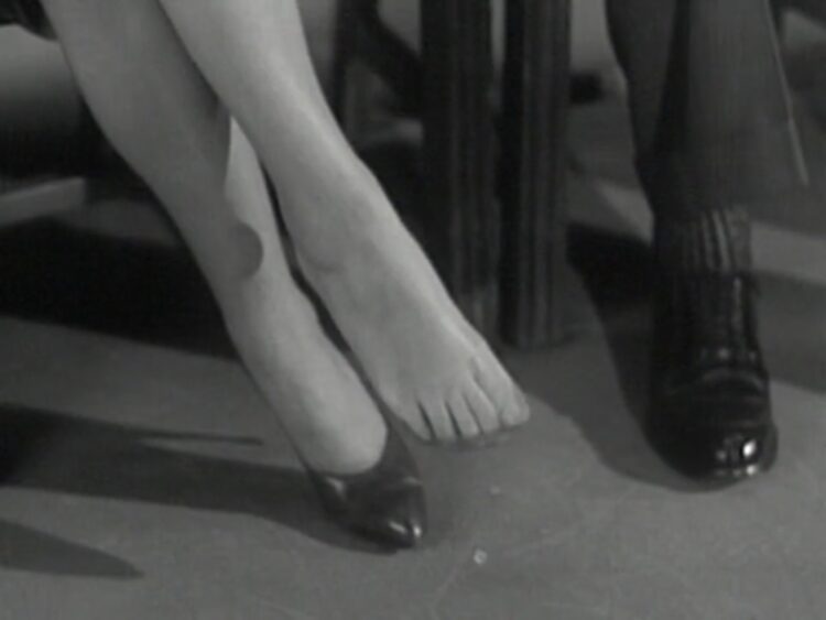 Jennifer Reed Feet
