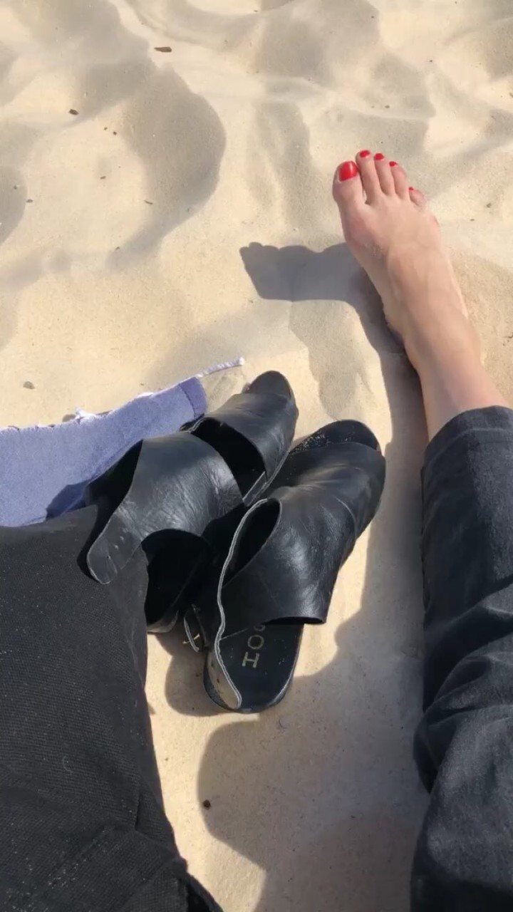 Jessica Clarke Feet