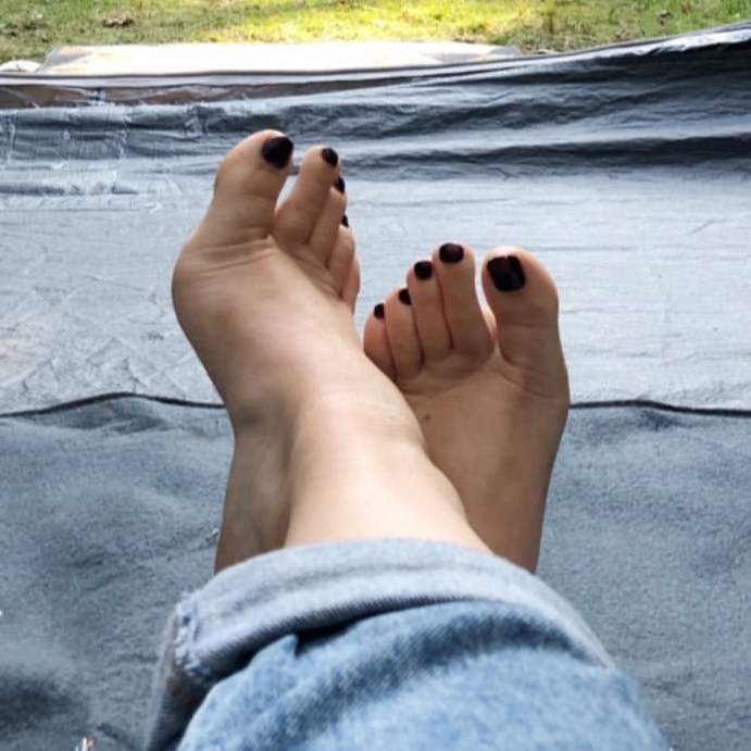 Jessica McCabe Feet