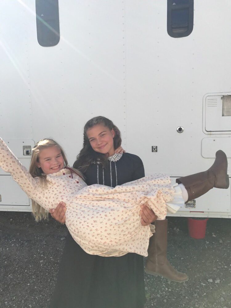 Kadence Kendall Roach Feet