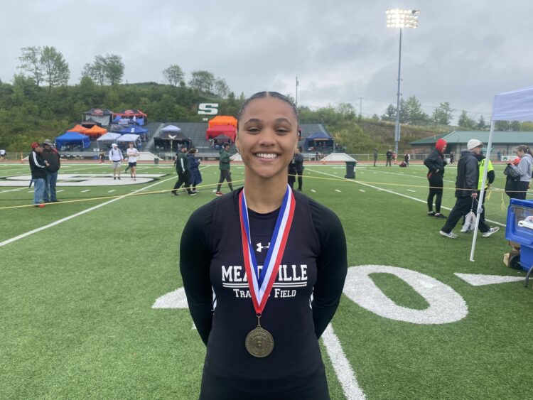 Kaelyn Schneider Feet