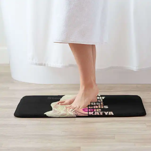 Katya Petrovna Zamolodchikova Feet