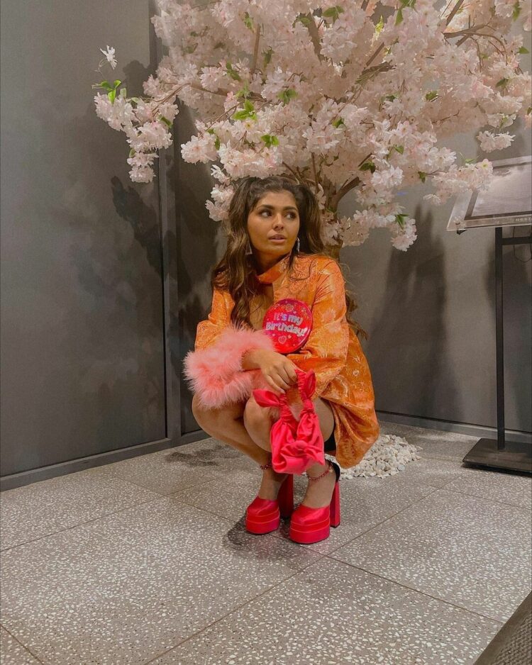 Kavita Donkersley Feet