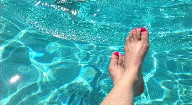 Kay Hanley Feet