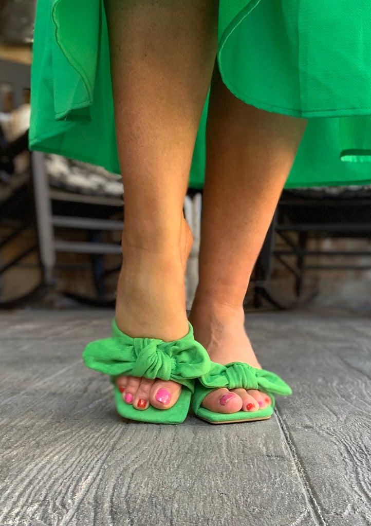 Kelly Green Feet